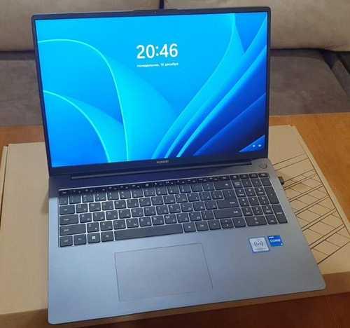 Ноутбук huawei matebook d16 новый