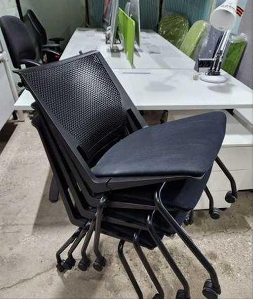 Компьютерные кресла, стулья Haworth, на колесиках