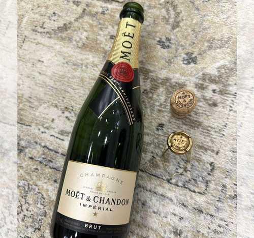 Бутылка Moet Chandon оригинал