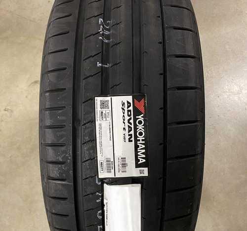 Yokohama Advan Sport V107 275/35 R19 100Y