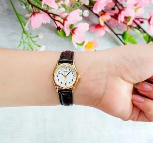 Часы Женские Casio LTP-1094Q-7B1
