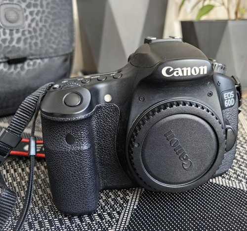 Фотоаппарат Canon eos 60d