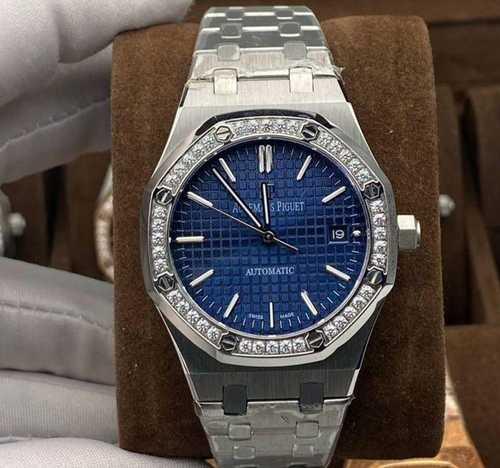 Часы Audemars Piguet с гарантией