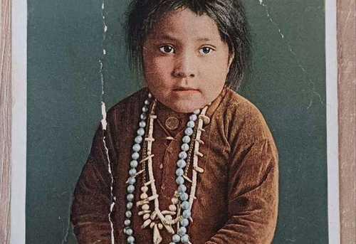 Антикварная открытка "Ребенок Навахо"