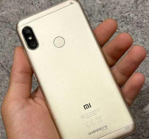 Xiaomi Mi A2 Lite Android One, 4/64 ГБ