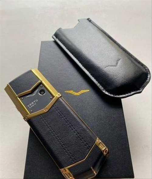 Vertu signature