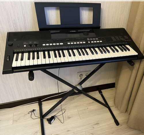Yamaha PSR E433