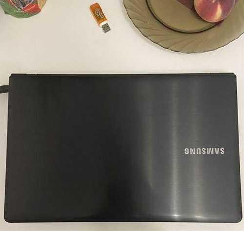 Ноутбук Samsung 300E4C/300E5C/300E7C