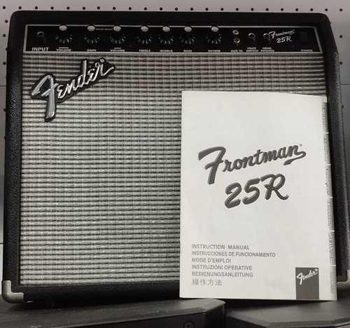 Комбик Fender Frontman 25R