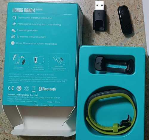 Фитнес браслет Honor band 4