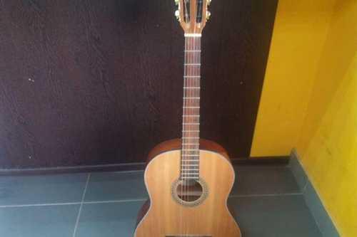 Гитара Fender FC-100