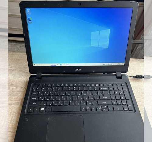 Acer EX2540, 15.6" core I5 7200u/8gb/256gb SSD