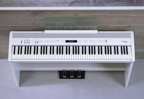 Цифровое Пианино Roland FP-60x WH + Стойка
