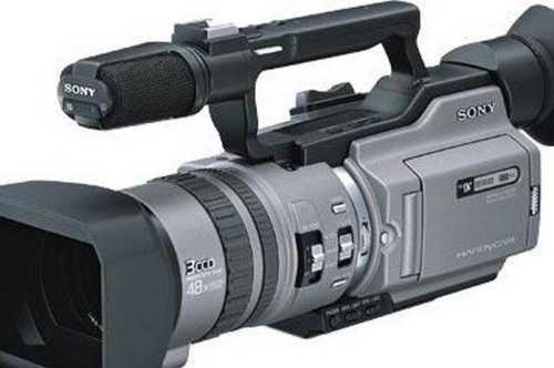 Видеокамера Sony DSR-VX2100E продаётся