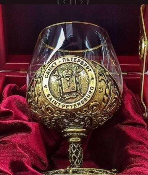 Подарочный бокал для коньяка «Санкт — Петербург»