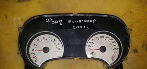 Панель приборов Ford Explorer 2007
