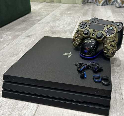 Sony playstation 4 pro 1tb 2 геймпада