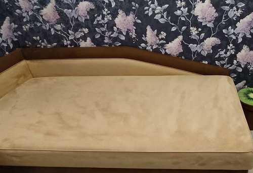 Кровать диван тахта софа бу
