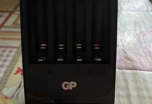 Зарядное устройство для аккумуляторных батареек GP