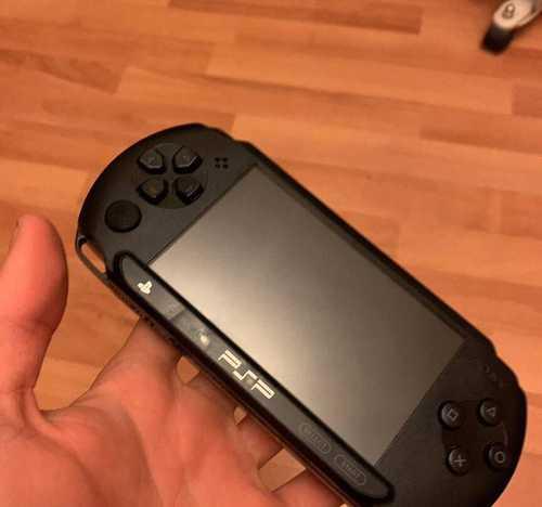 Sony psp e 1004