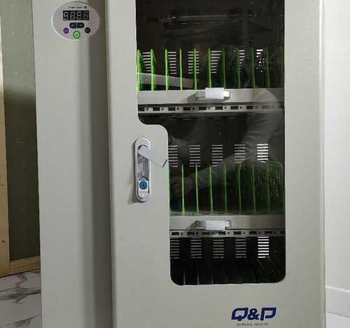 Зарядный шкаф Q&P