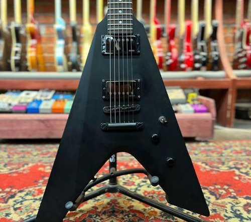 Электрогитара LTD Vulture HH Black Satin w/Gigbag
