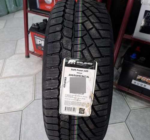 Gislaved Soft Frost 200 205/55 R16 94T