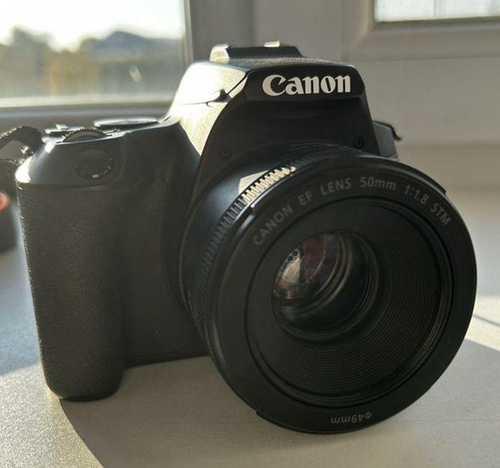 Зеркальный фотоаппарат canon eos 250d