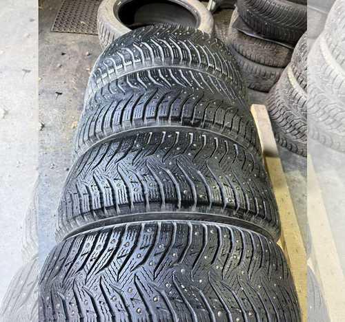 Kumho WinterCraft ice Wi31  205/55 R16