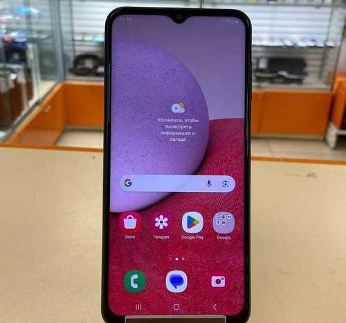 Samsung Galaxy A13, 4/64 ГБ