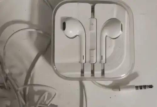 Наушники apple earpods lightning