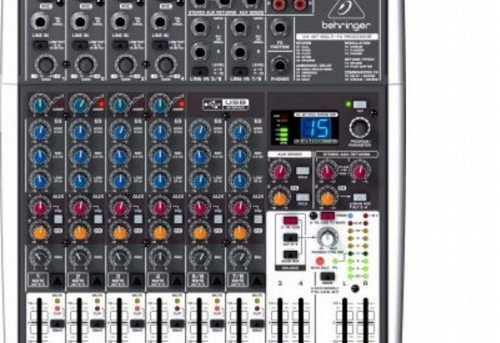 Микшерный пульт Behringer X1204USB