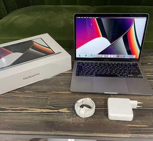 Premium рст 2021 г.в MacBook Pro 13 i7 32GB 512GB