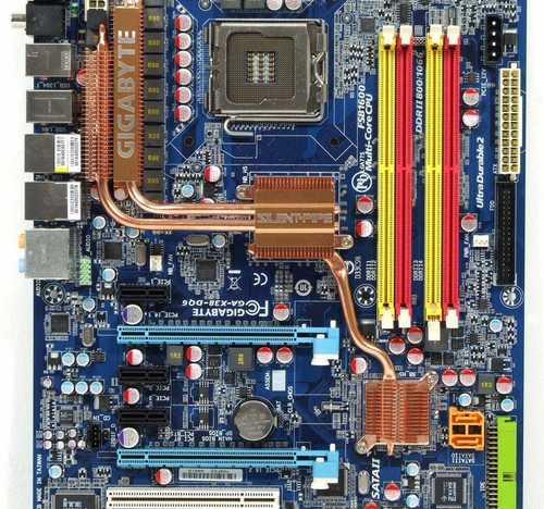 Gigabyte GA-X38-DQ6/Q9300/кулер LGA775 бу 2года