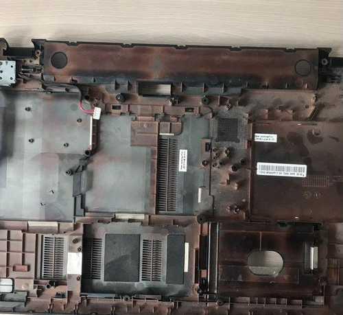 Поддон для ноутбука DNS C17A