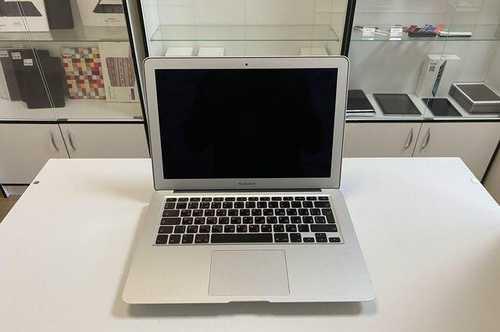 MacBook Air 13" 2010 1.86 GHz 2 / 121 SSD (Э-598)