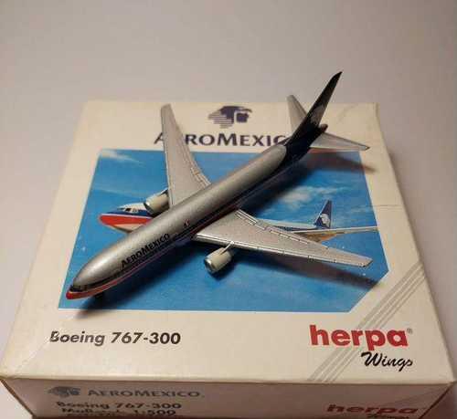 Модель самолета Aeromexico B 767-3Q8ER Herpa 1/500