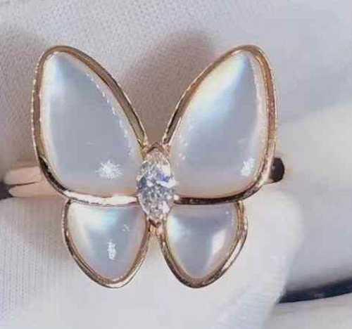 Кольцо Van Cleef золото, перламутр