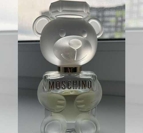 Moschino toy 2