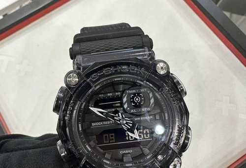 Мужские наручные часы Casio G-Shock GA-900SKE-8AER