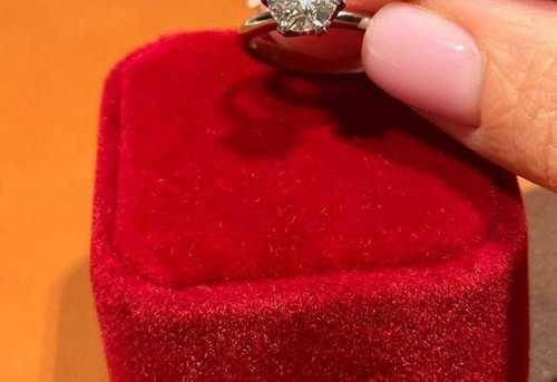Золотое кольцо с бриллиантом CVD 1 карат