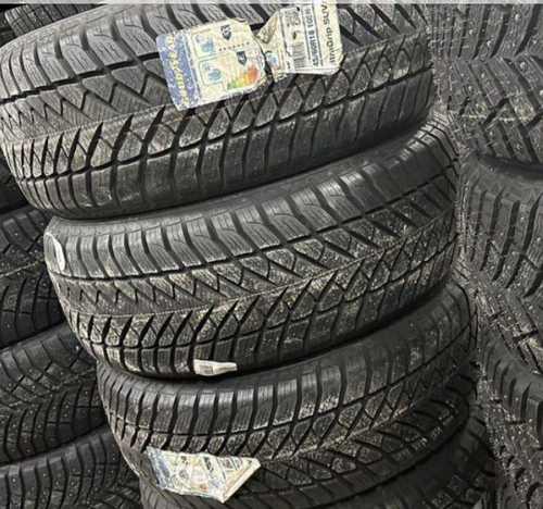 Goodyear UltraGrip SUV  245/60 R18 105H