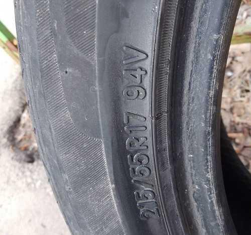 Toyo DRB 215/55 R17 94V