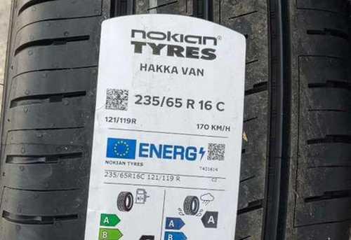 Nokian Tyres Hakka Van 235/65 R16C 121R