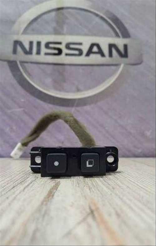 Кнопка многофункциональная Nissan teana J32