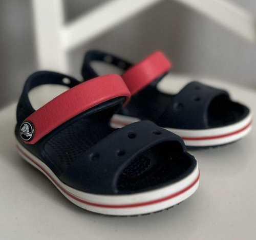 Сандалии crocs c5