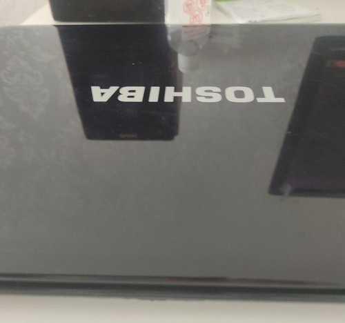 Ноутбук Toshiba Satellite U400