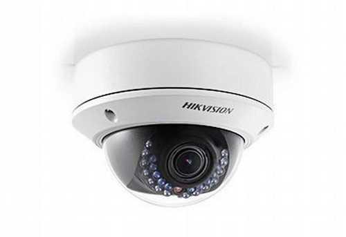 IP камера HikVision Full HD вариофокальный объекти