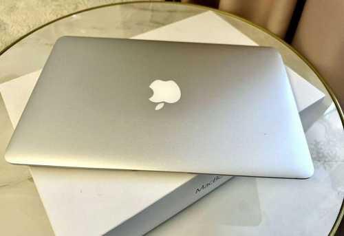 MacBook Air 11 (2015), 256 ГБ, Core i5, 1.6 ГГц, RAM 8 ГБ, Intel HD Graphics 6000