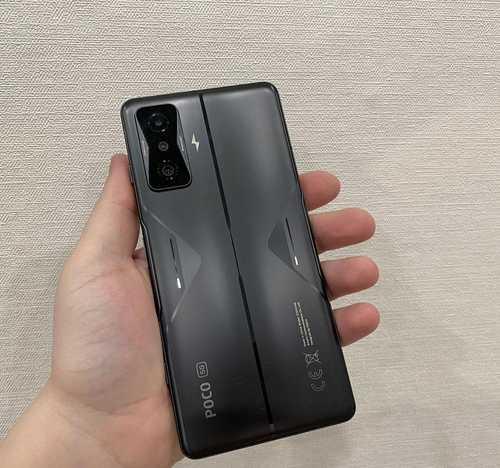 Xiaomi Poco F4 GT, 12/256 ГБ